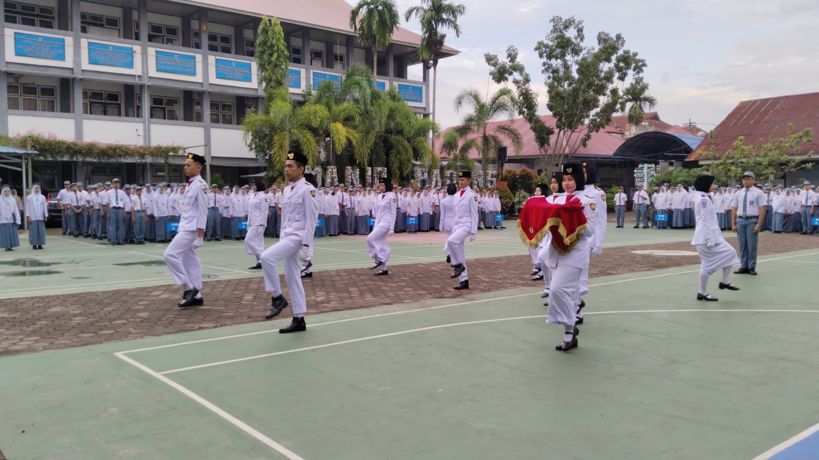 SMAN 10 PADANG